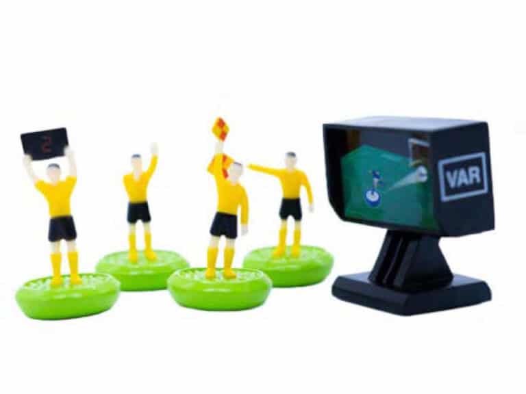 SUBBUTEO Referees Set + VAR check - Astrobase International